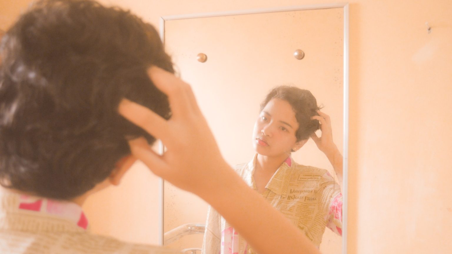 Building Healthy Self-Esteem and Body Image in Teens - Kidstuff Counseling